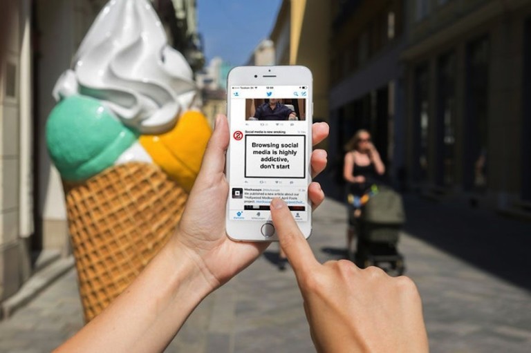 Anti-Social Media Banners To Fight Social Media Addiction