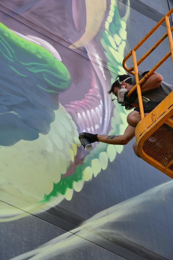 "Translucent Serpent" - New Mural by Street Artist Nychos in Linz ...