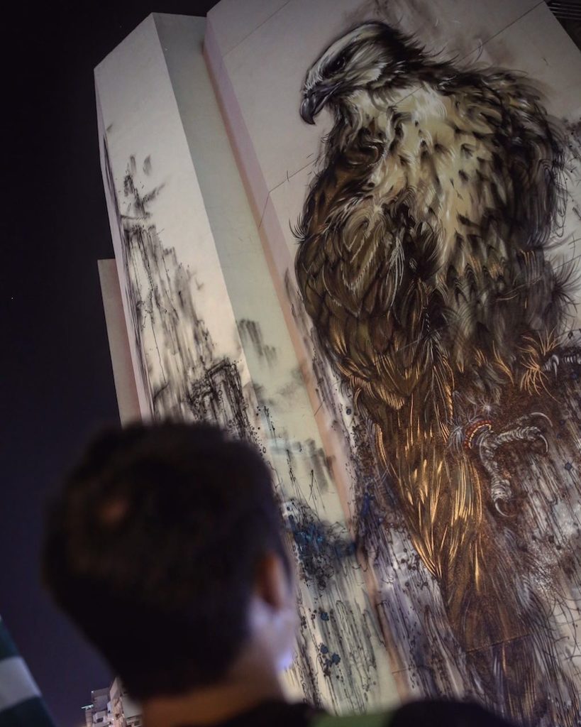 "Majestic Emirati Falcon" - Mural by Chinese Artist Hua Tunan in Dubai