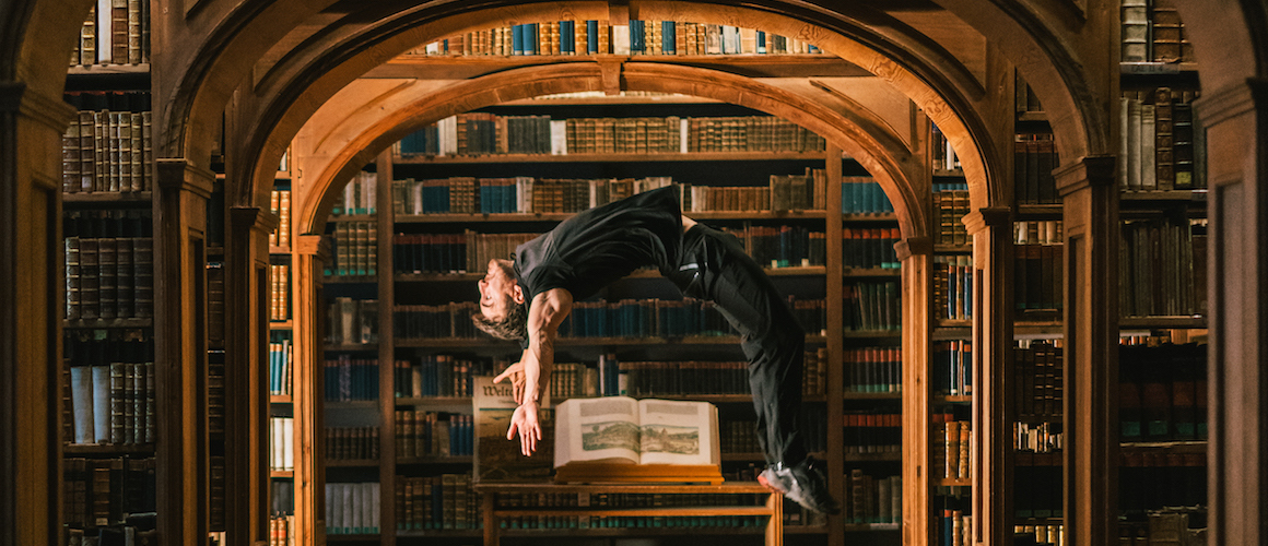 'GRAVITAS' - A Film by Sebstian Linda feat. Calisthenics-Star 'Simonster'