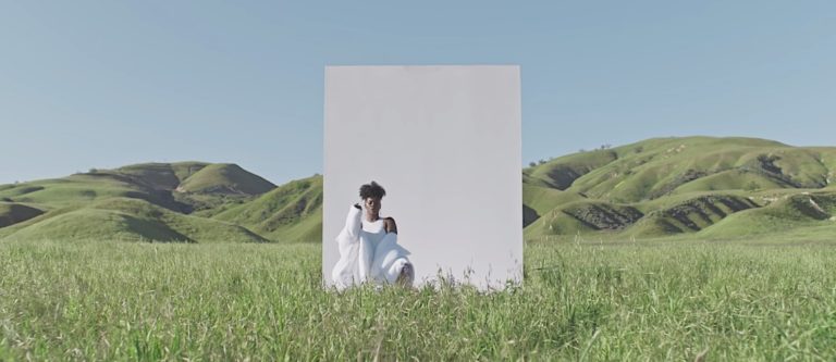 Ari Lennox veröffentlicht Video zu "Up Late"