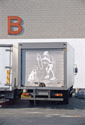 "The Great Travelling Art Exhibit" by Ben Long (8 Pictures)