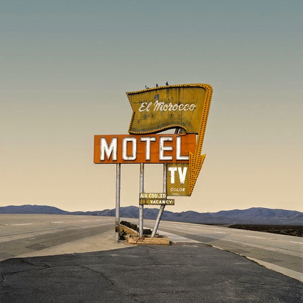 "Desert Realty" - Photography by Ed Freeman (10 Pictures)