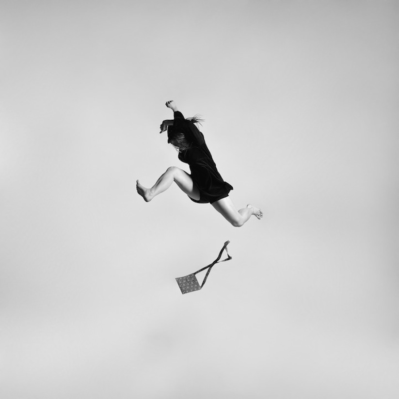 "Gravity" - Energetic Black-And-White Portraits Of People Captured In ...