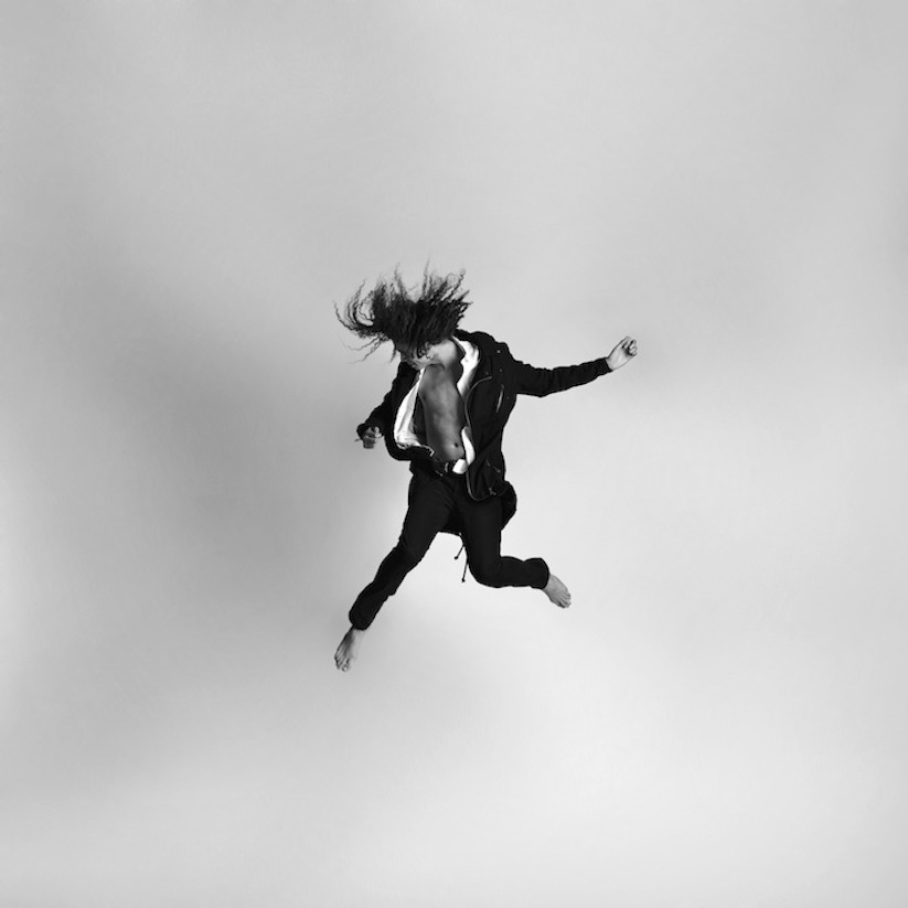 "Gravity" - Energetic Black-And-White Portraits Of People Captured In ...