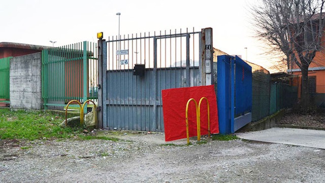 Artist Makes Use of Public Structures To Create Funny Urban ...