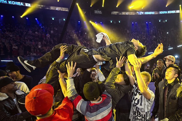 Breakdancing: Red Bull BC One World Final South Korea 2013 (Full-Show ...