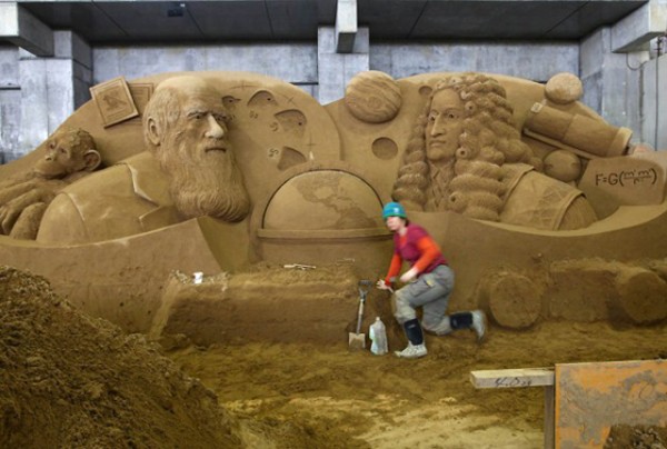 Sand Sculptures @ Tottori Dunes Sand Museum, Japan (10 Pics)