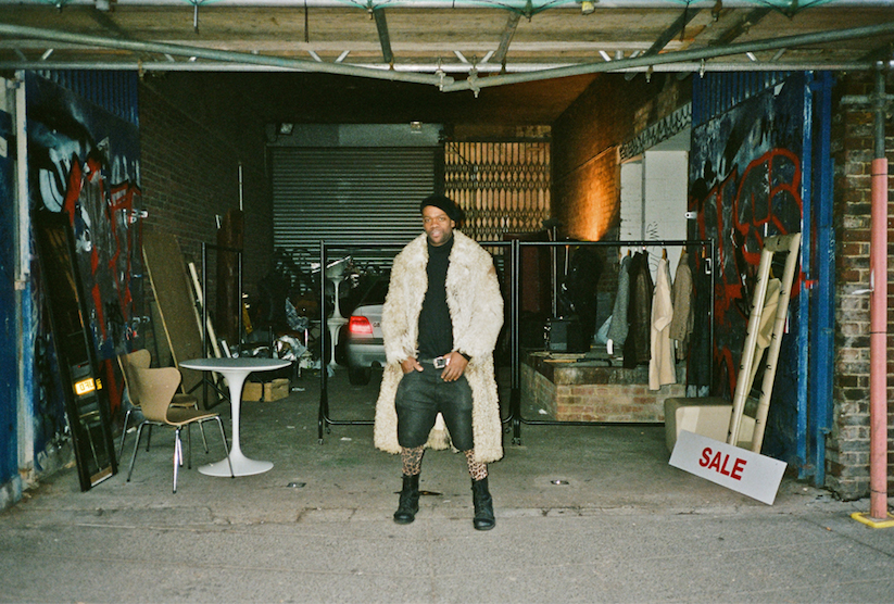 "Instant Moments" Street Photography by Axel Morin (18 Pictures)