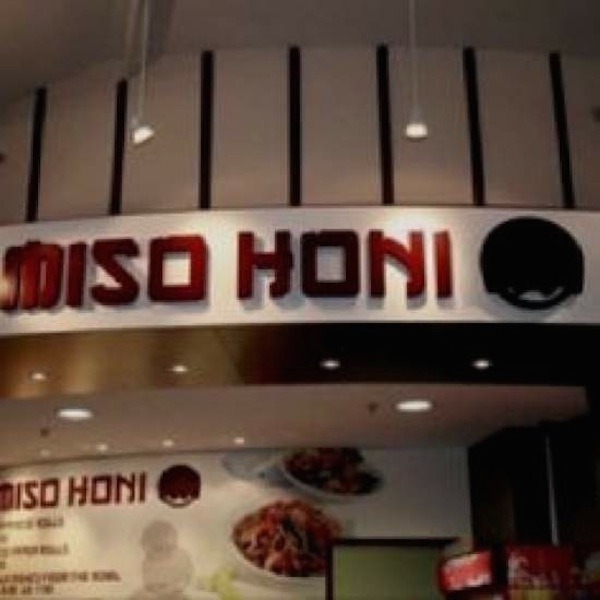 Hysterically funny Restaurant Names from all over the World (32 Pictures)
