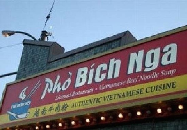 Hysterically funny Restaurant Names from all over the World (32 Pictures)