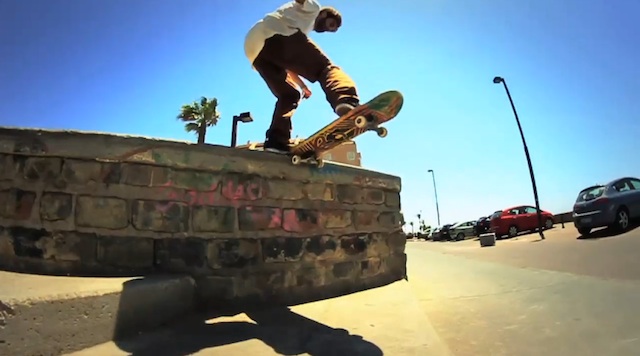 Skateboarding: Forward Slash Remix - Manolo Robles (Clip)