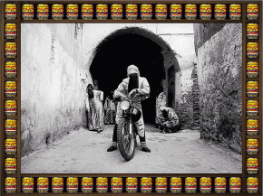 "Kesh Angels" - Female Biker Gangs of Marrakesh (12 Pictures)