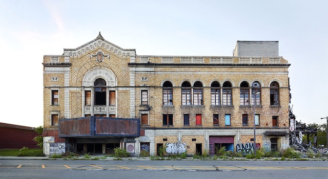 The Ruins of Detroit by Philip Jarmain (12 Pictures)